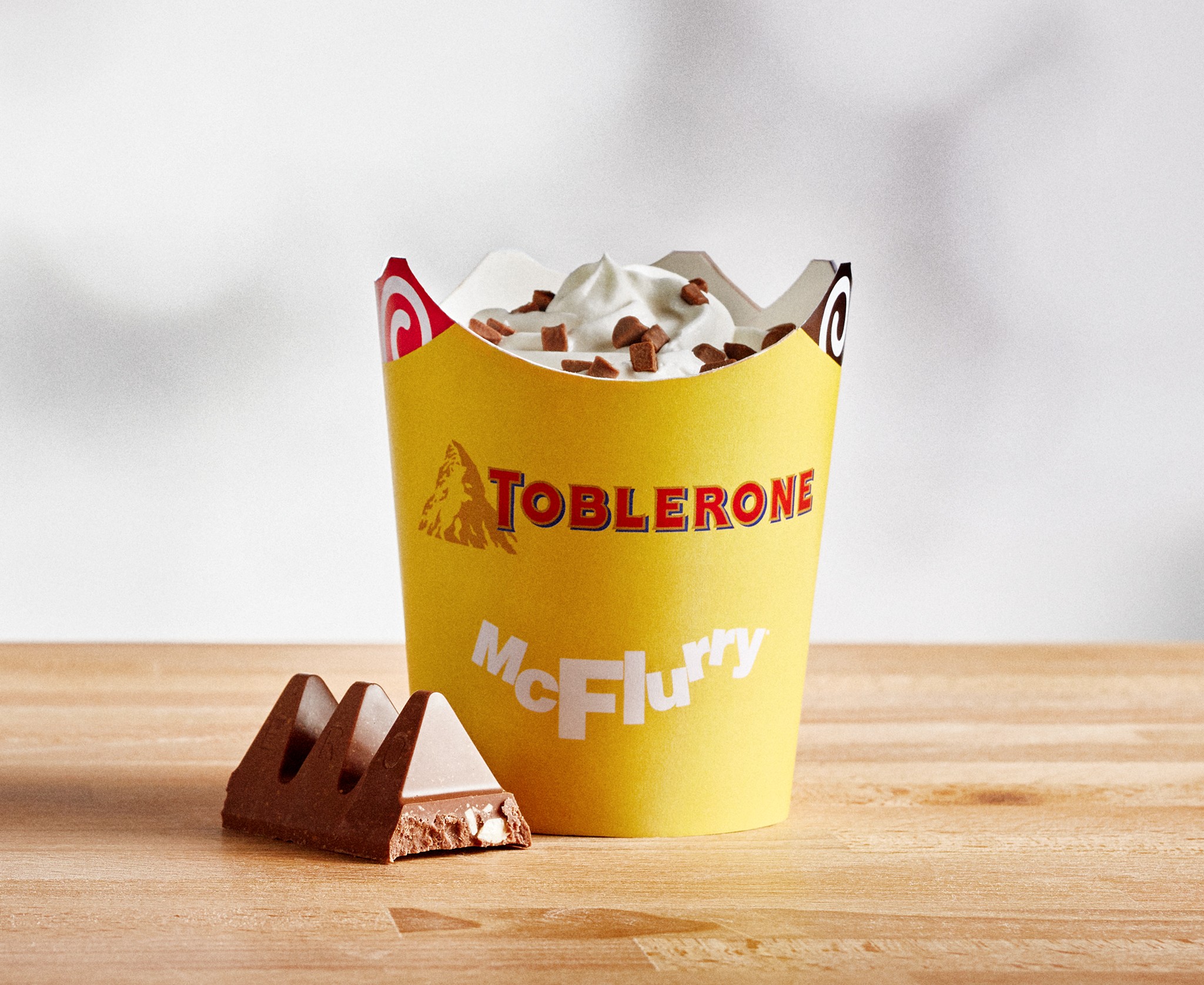 McFlurry® Toblerone | Dezerty | McDonald's SK